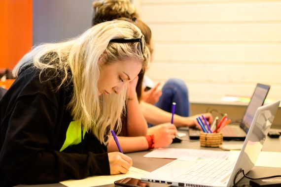 E-learning - Youth Partnership